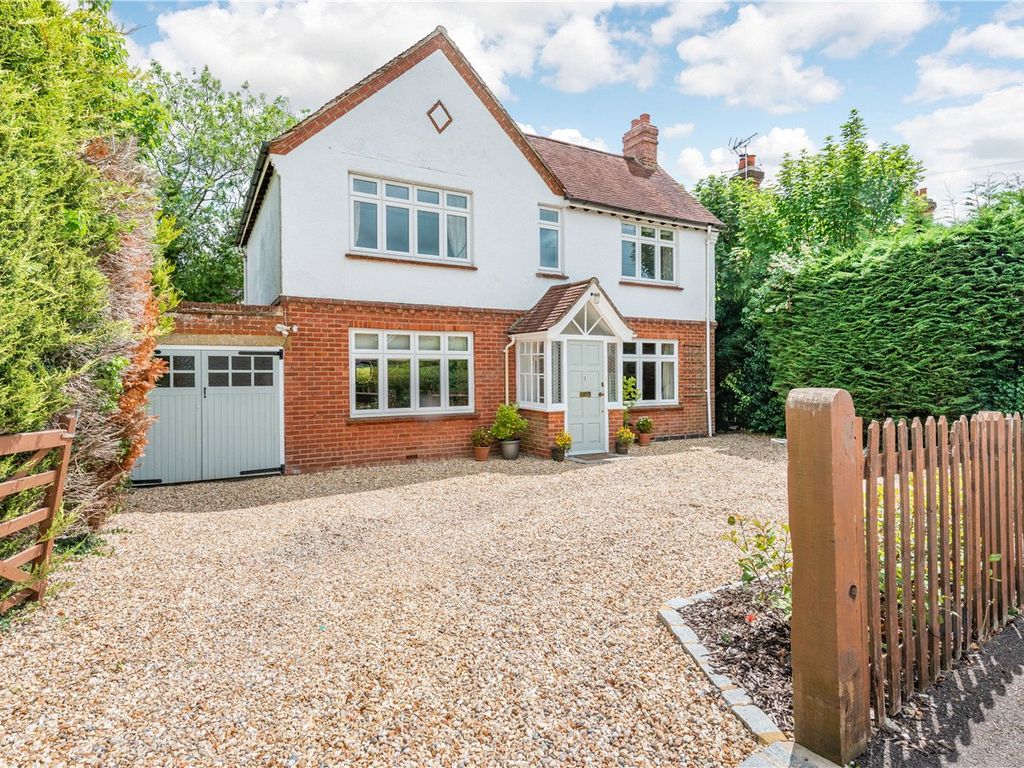 4 bed detached house for sale in Lickfolds Road, Rowledge, Farnham ...