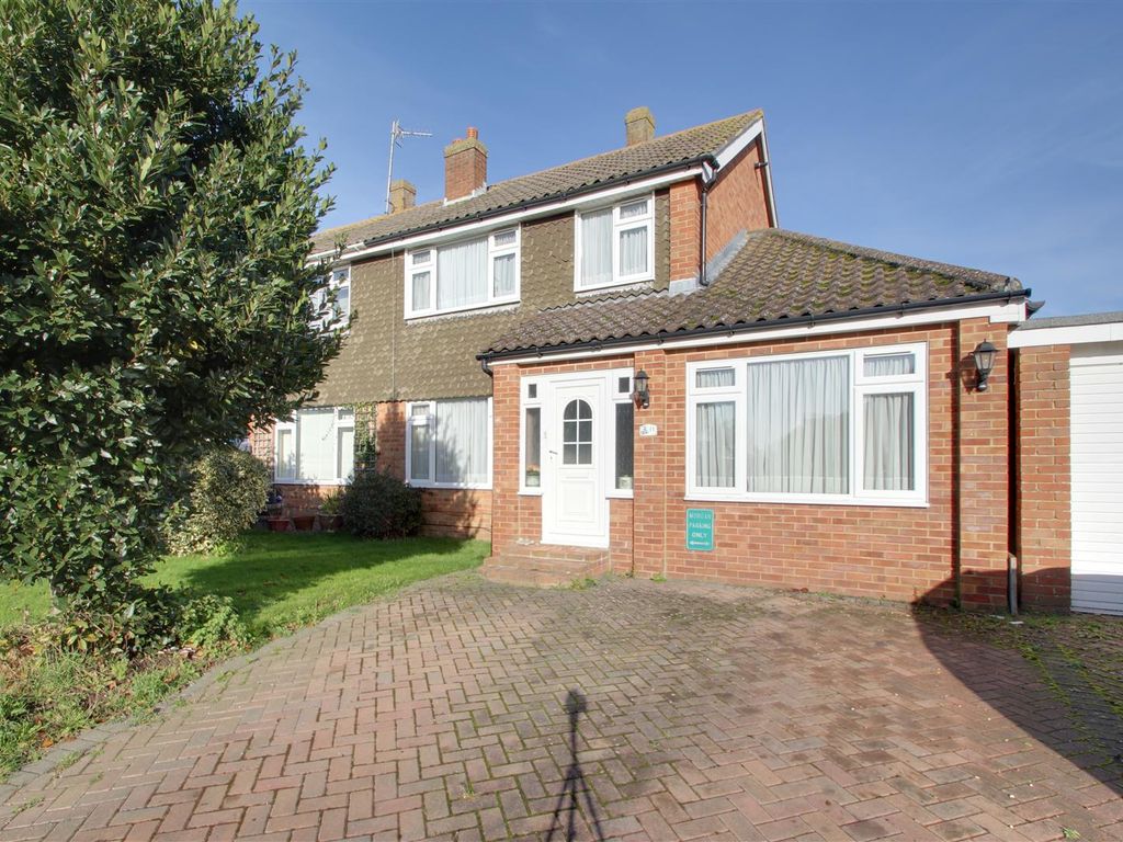 3 Bed Semi Detached House For Sale In Kendal Road Sompting Lancing