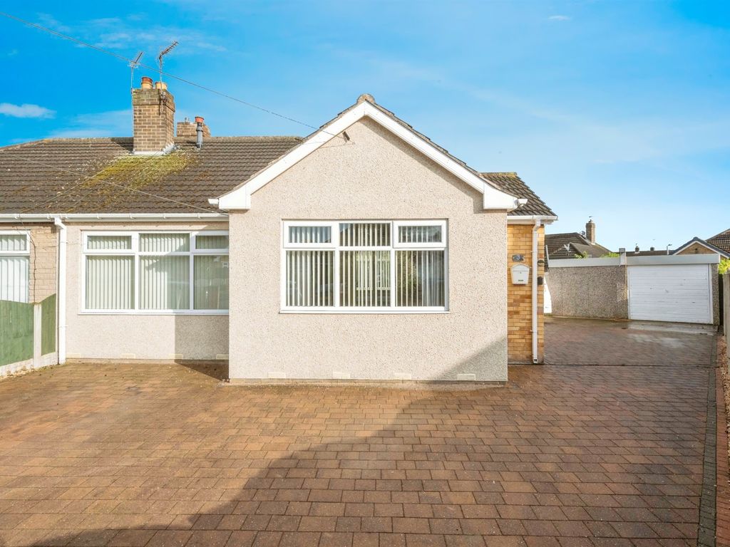 2 Bed Semi Detached Bungalow For Sale In Parkhill Crescent Barnby Dun