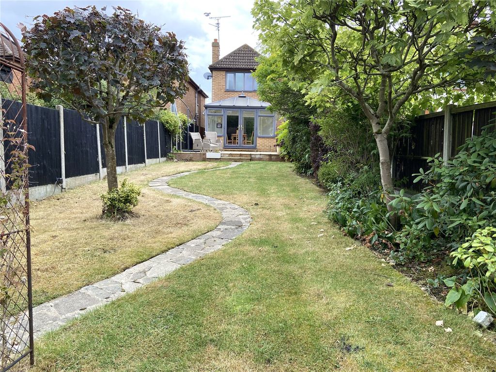 4 Bed Detached House For Sale In Stanley Road Ashingdon Rochford