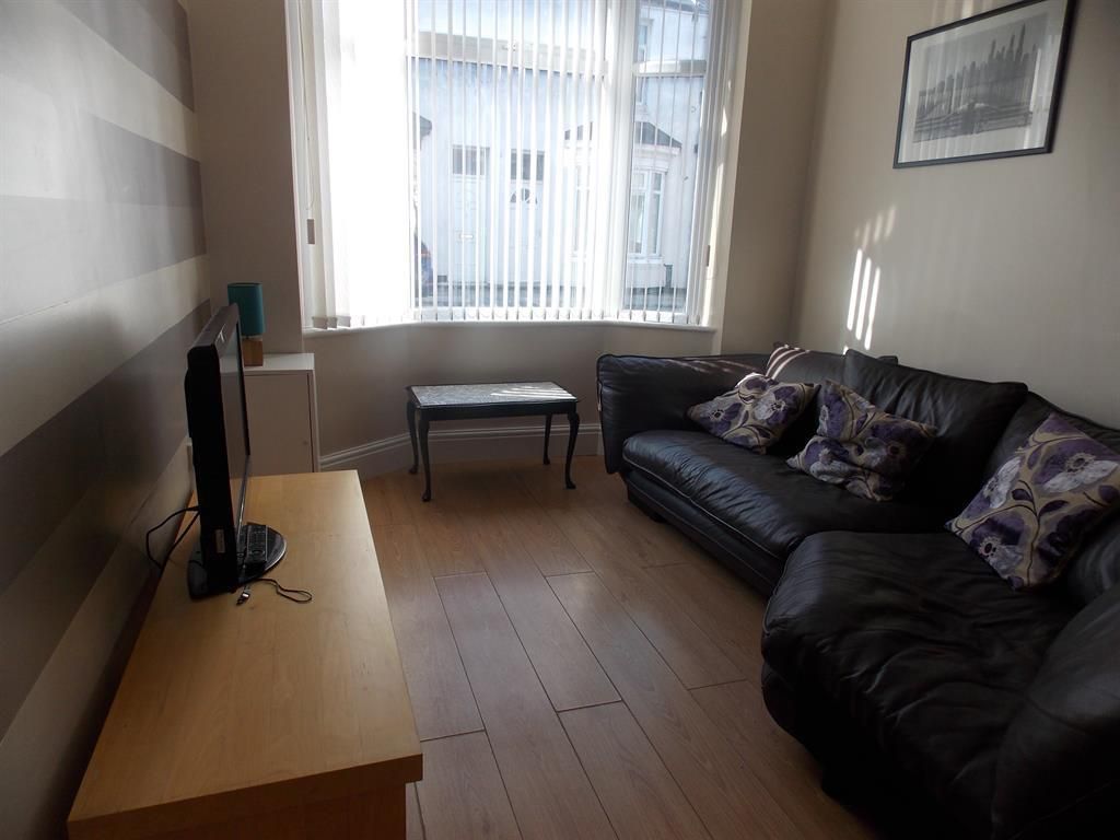 2 bed property to rent in Wicklow Street, Middlesbrough TS1, £368 pcm ...