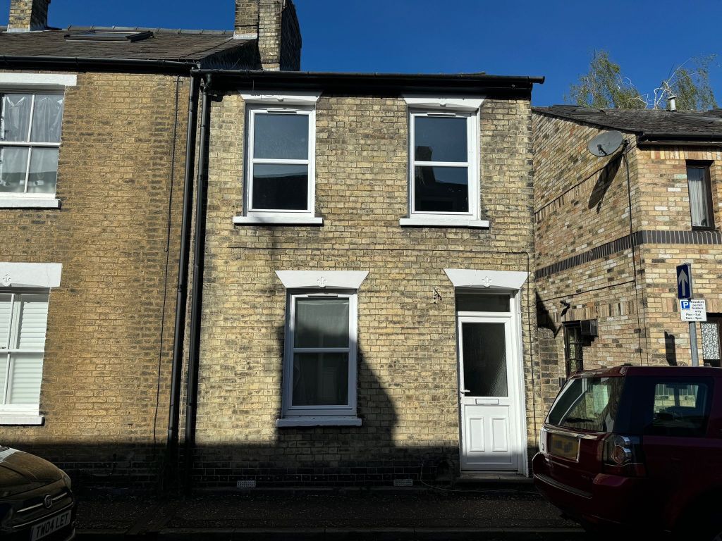 3 bed end terrace house to rent in Norfolk Terrace, Cambridge CB1, £ ...
