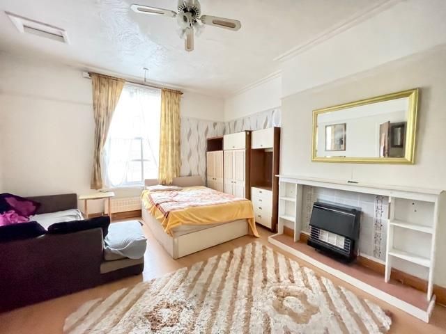 1 bed flat to rent in Monument Road, Ladywood, Birmingham B16, £600 pcm ...