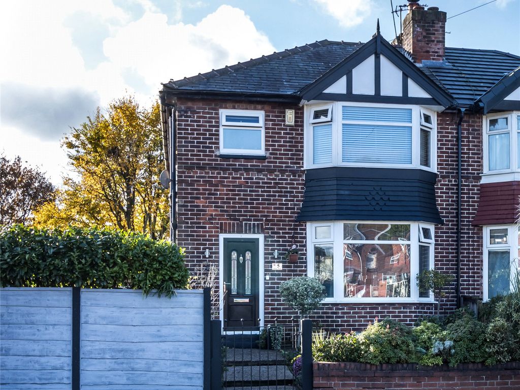 3 Bed Semi Detached House For Sale In Westgate Road Salford Greater