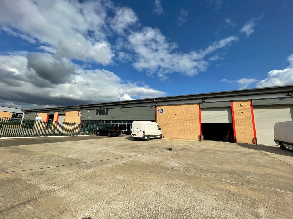 Industrial to let in Unit 18, Durham Lane, Armthorpe, Doncaster, South ...