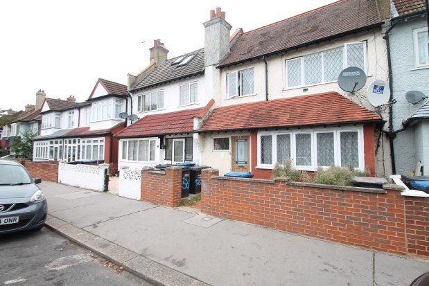 2 bed flat to rent in Semley Road, London SW16 - Zoopla