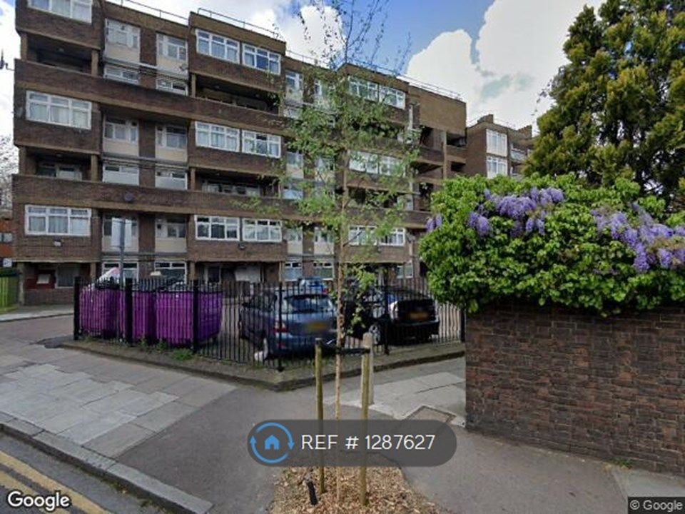 Room to rent in Bloomfield House, London E1, £700 pcm - Zoopla