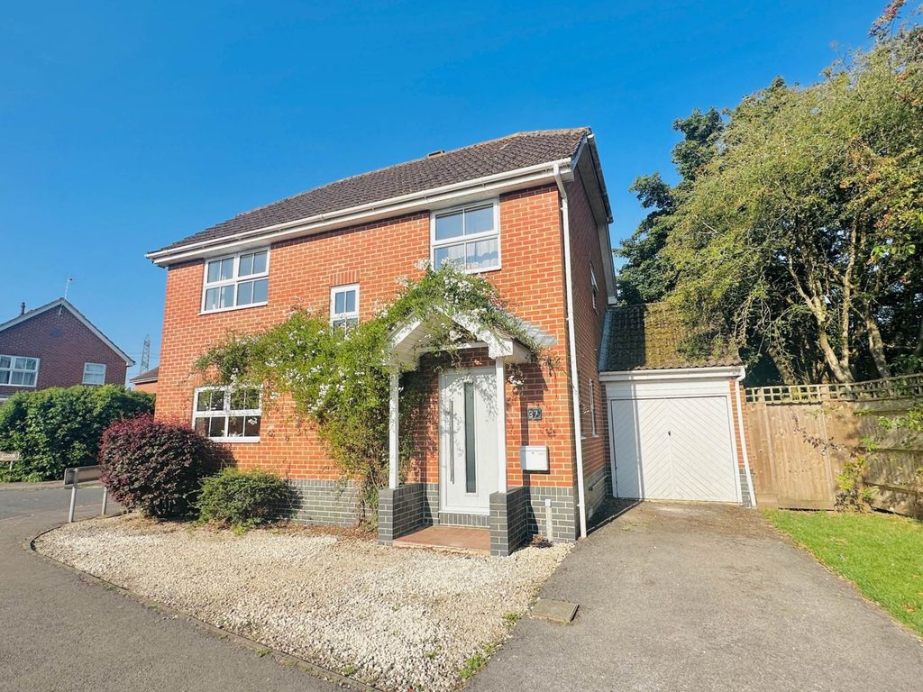 4 bed detached house for sale in Westwater Way, Didcot OX11, £500,000 ...