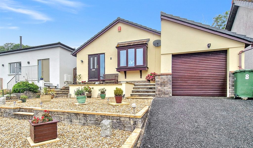 3 bed detached bungalow for sale in Gwel-Tek, Phillack, Hayle TR27, £ ...