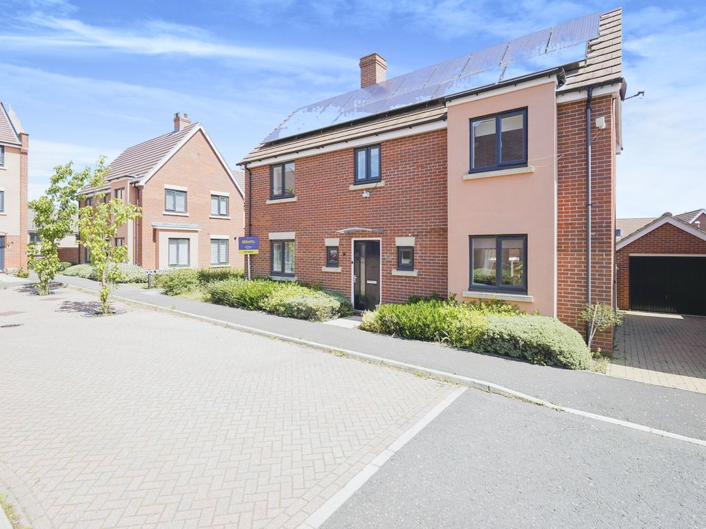 4 Bed Detached House For Sale In Ron Hill Road Costessey Norwich Nr8
