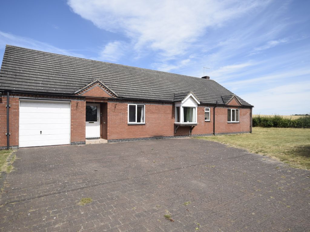 3 bed detached bungalow for sale in Chapel View, Cadney Lane ...