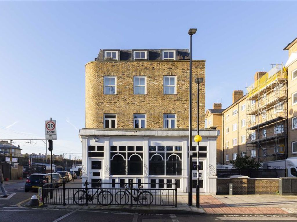 1 bed flat for sale in Portman Place, London E2 - Zoopla