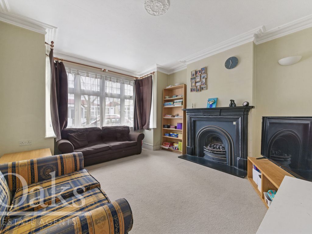 3 bed semi-detached house to rent in Addiscombe Court Road, Addiscombe ...