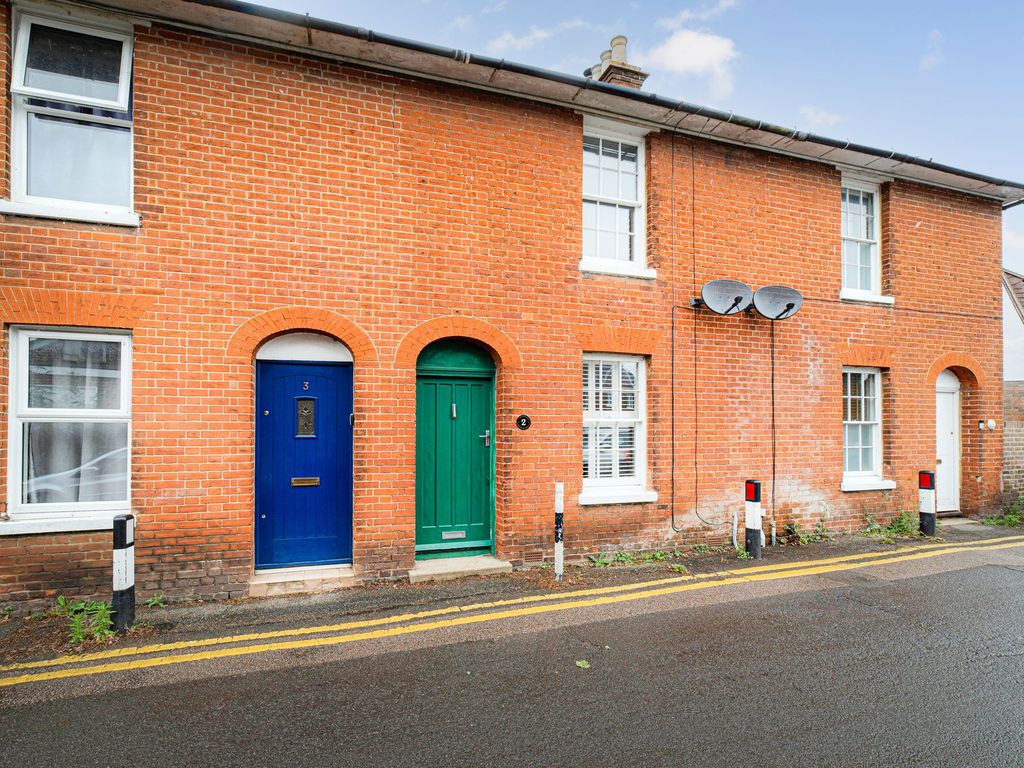 2 bed terraced house to rent in Church Lane, Sturry CT2, £1,250 pcm ...
