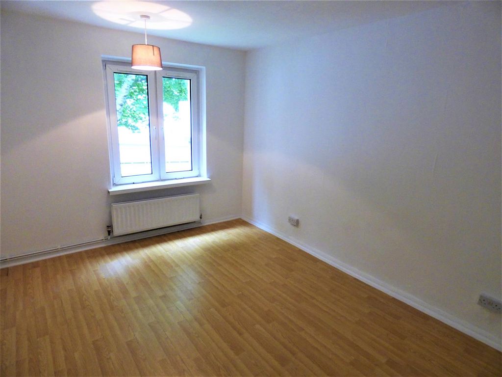 3 bed flat for sale in Ladywood Middleway, Edgbaston, Birmingham B16, £ ...