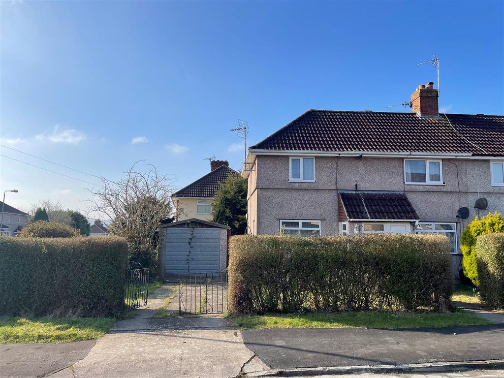 3 Bed Semi Detached House For Sale In Queensdale Crescent Knowle Park