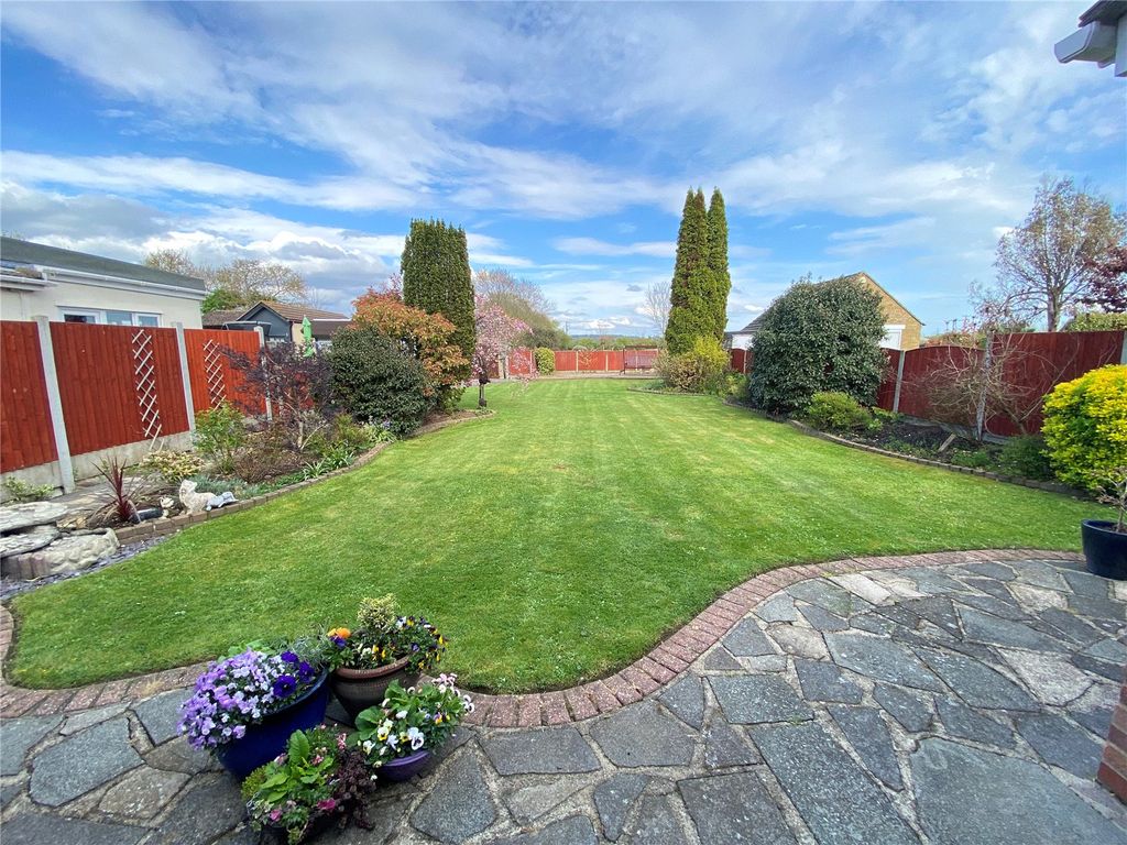4 bed country house for sale in Albert Road, Bulphan, Upminster, Essex ...