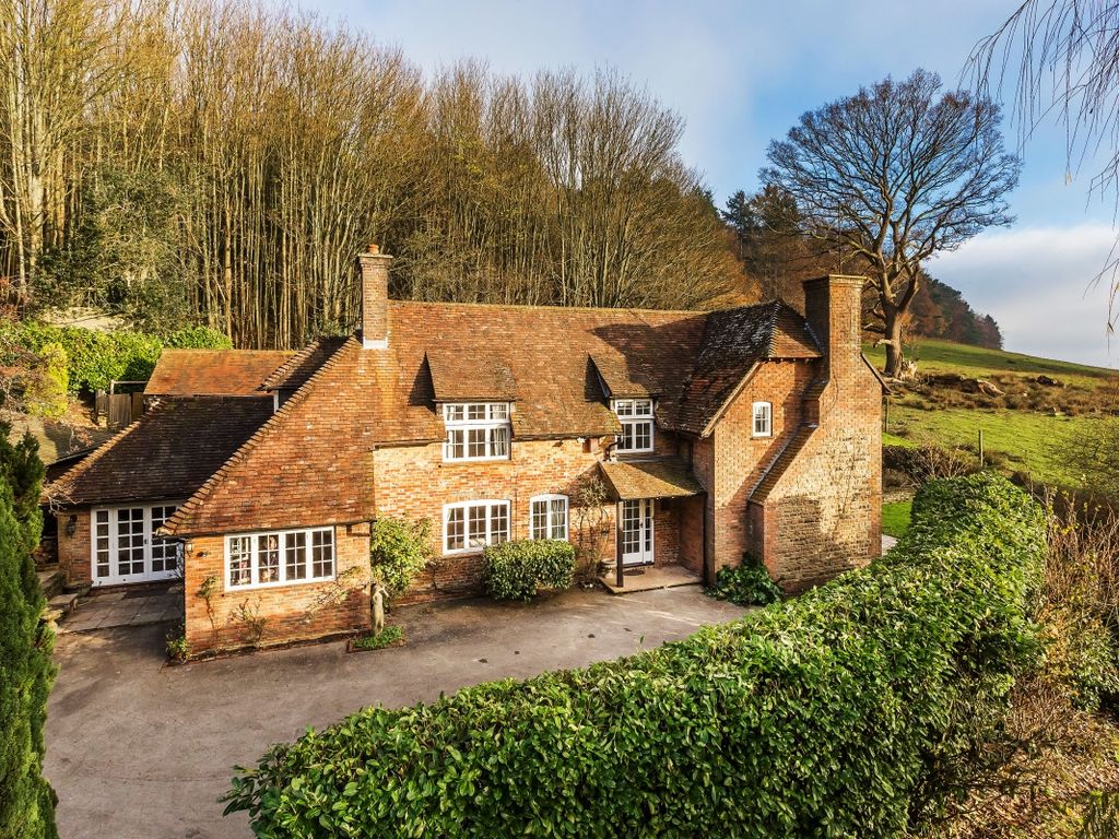 4 bed detached house to rent in Godalming Road, Loxhill, Godalming GU8 ...