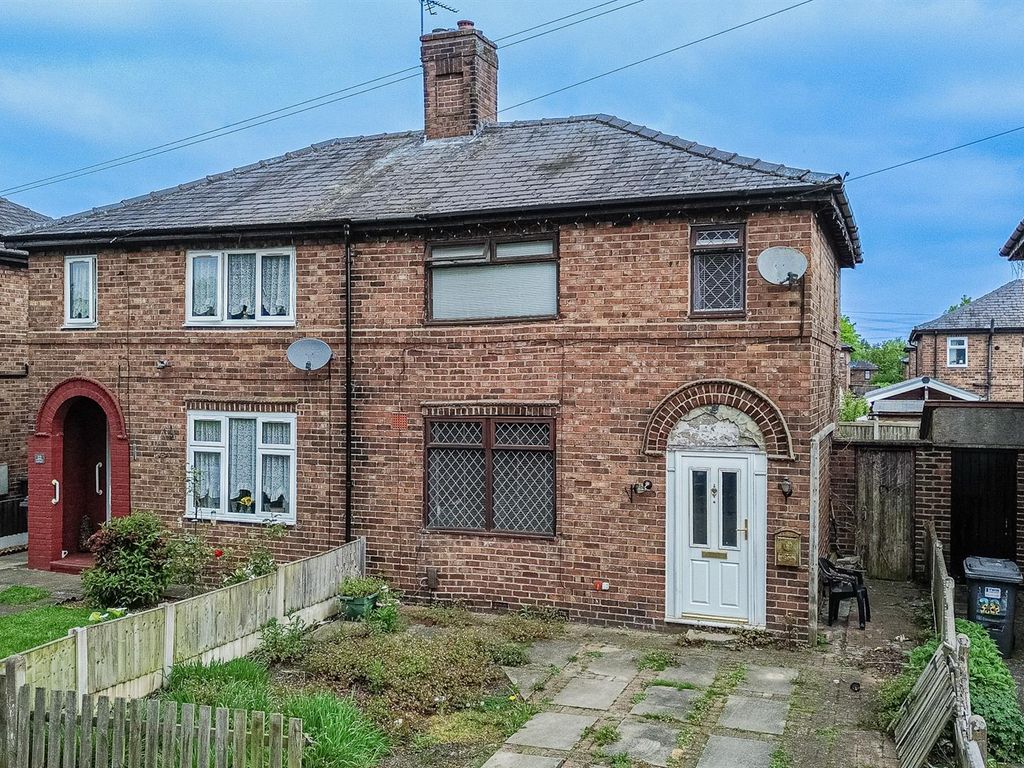 3 Bed Semi Detached House For Sale In Barrymore Avenue Latchford