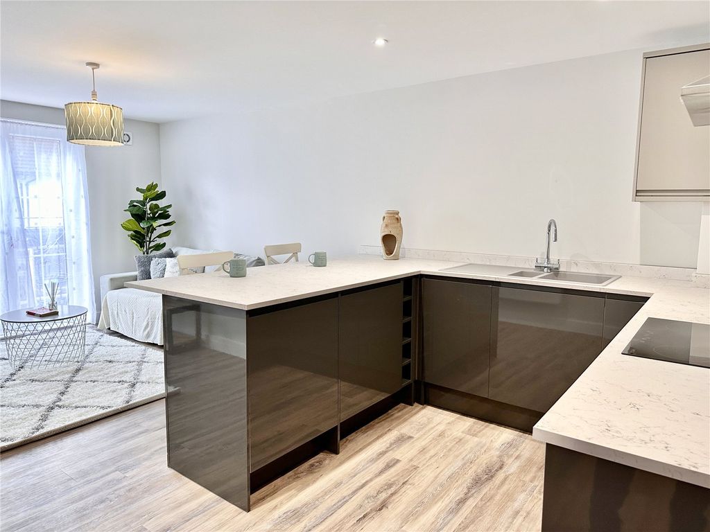 New home, 2 bed flat for sale in Ramparts, Wilton Road, Salisbury, Wiltshire SP2 - Zoopla
