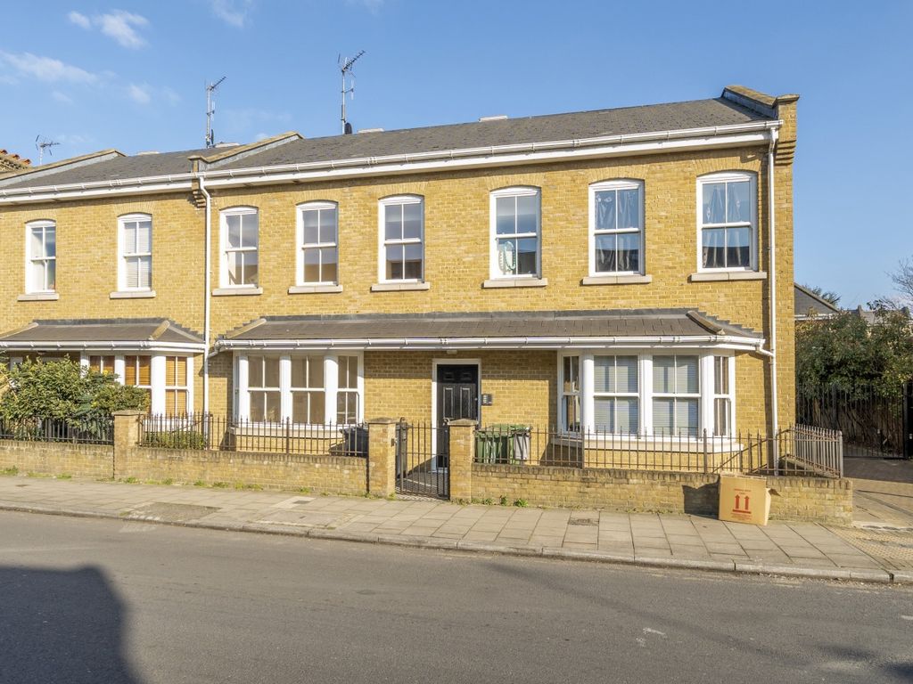1 bed flat for sale in Malpas Road, London SE4 - Zoopla
