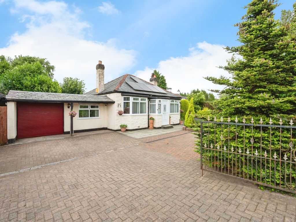 2 bed bungalow for sale in Broad Lane, Warrington, Cheshire WA5, £ ...