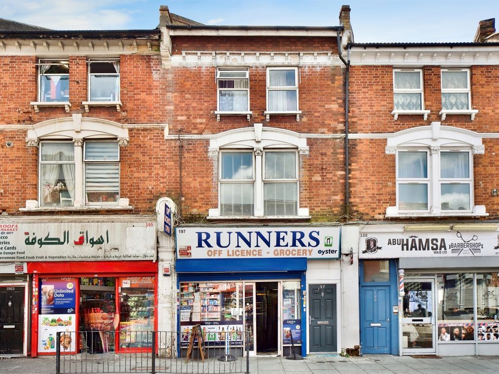 Property for sale in High Road, London NW10, £350,000 - Zoopla