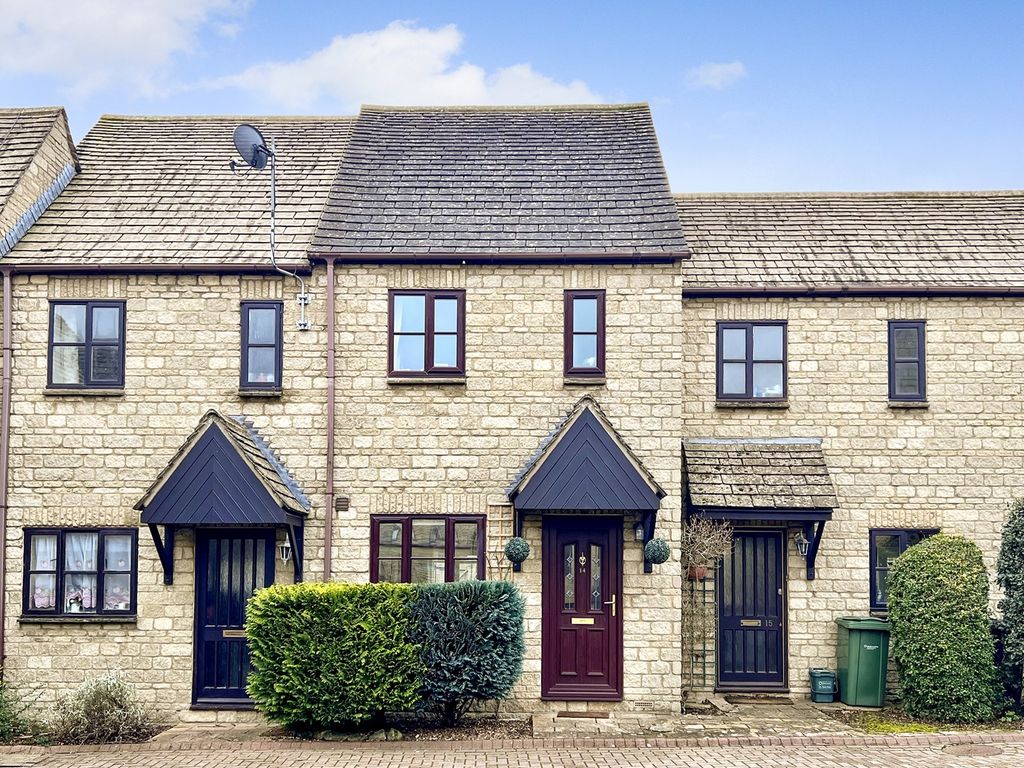 2 bed terraced house for sale in Coxwell Road, Faringdon SN7 - Zoopla
