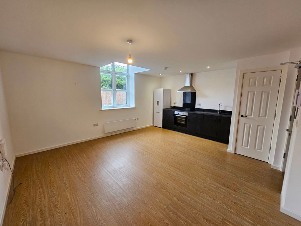 1 bed flat to rent in 2, Toto House, Saville Street, Bolton BL2, £850 ...