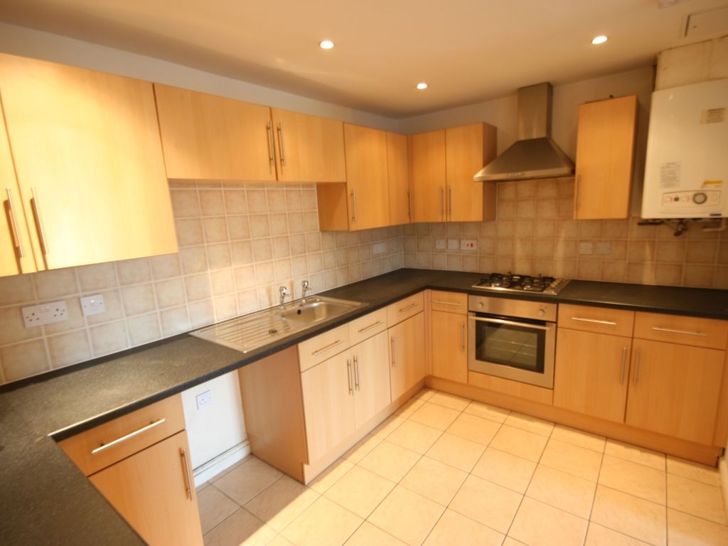 2 bed flat to rent in Ironstone Court Trunk Road, Eston, Middlesbrough ...
