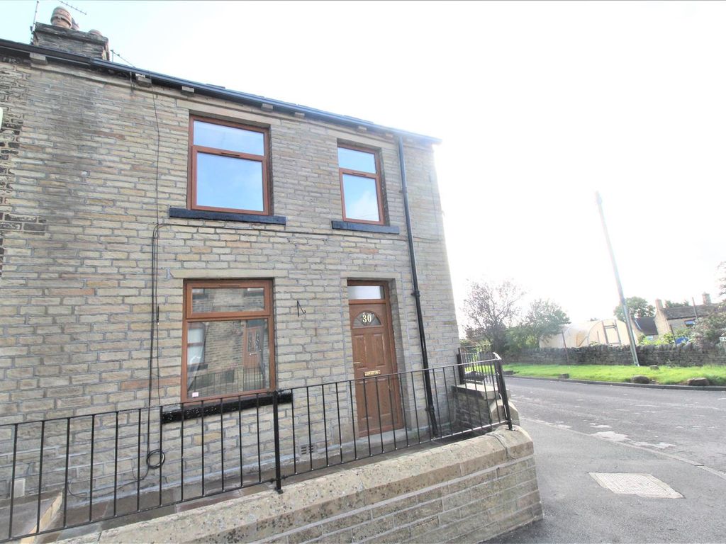 2 Bed Semi Detached House For Sale In Worthing Head Road Wyke