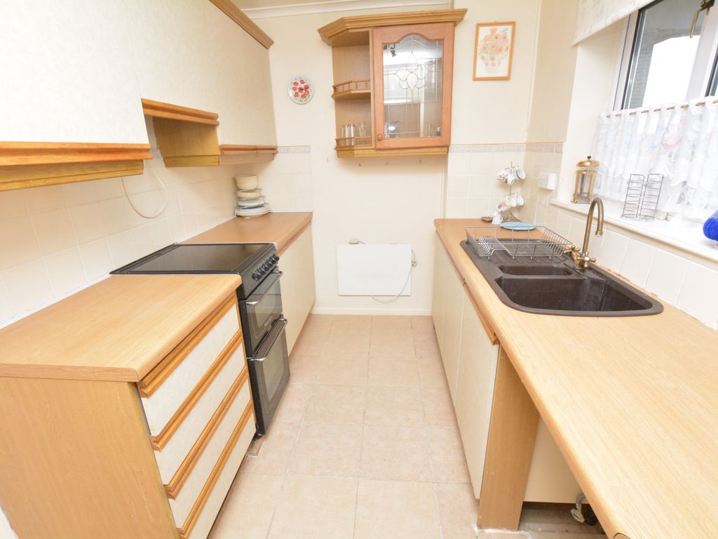 1 bed flat for sale in Doncaster Road, Rotherham S65 - Zoopla