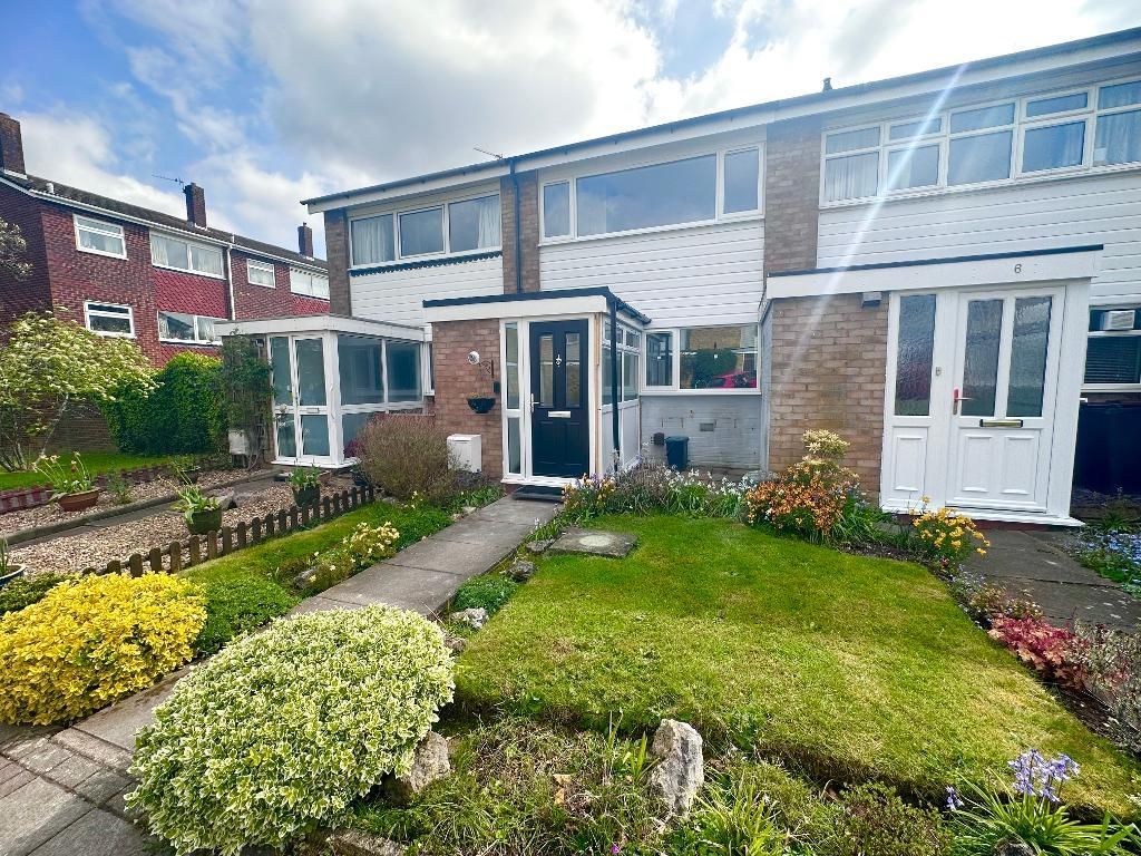 2 Bed Terraced House To Rent In Ferndown Avenue Orpington Kent Br6 £