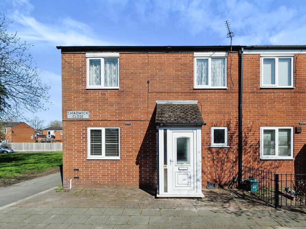 3 bed end terrace house for sale in Chadwick Close, Manchester M14 - Zoopla