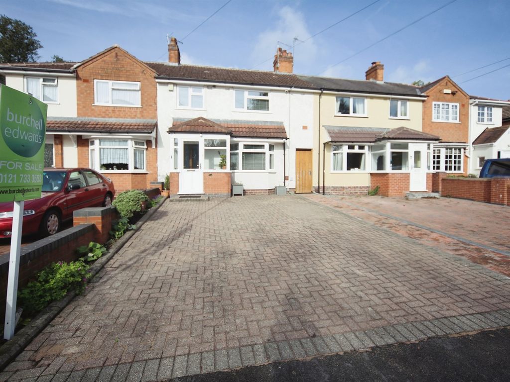 3 Bed Semi Detached House For Sale In Cranmore Boulevard Shirley