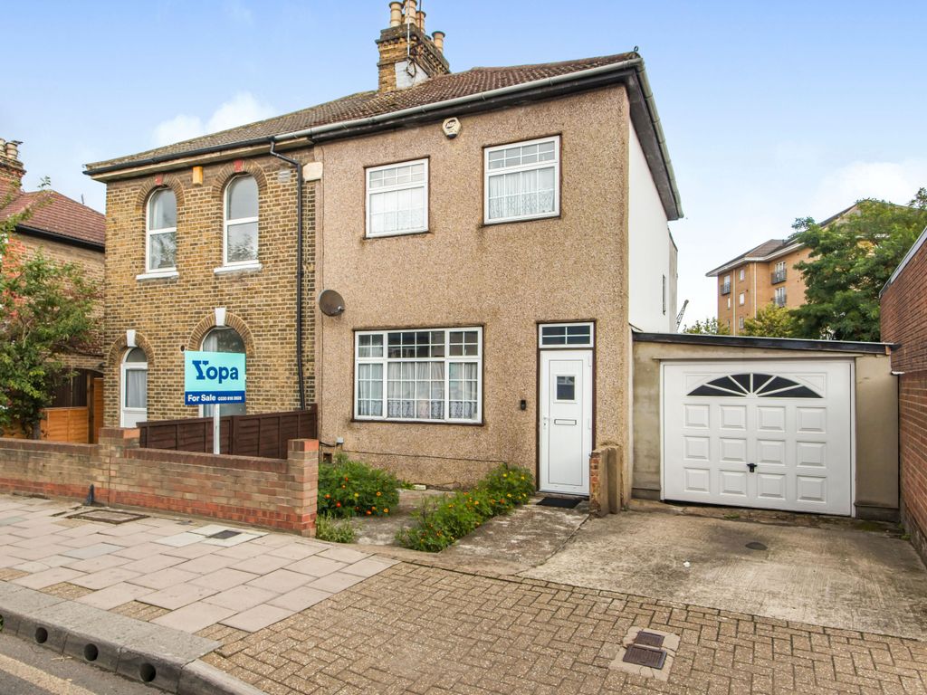 3 bed semi-detached house for sale in West Street, Erith DA8 - Zoopla