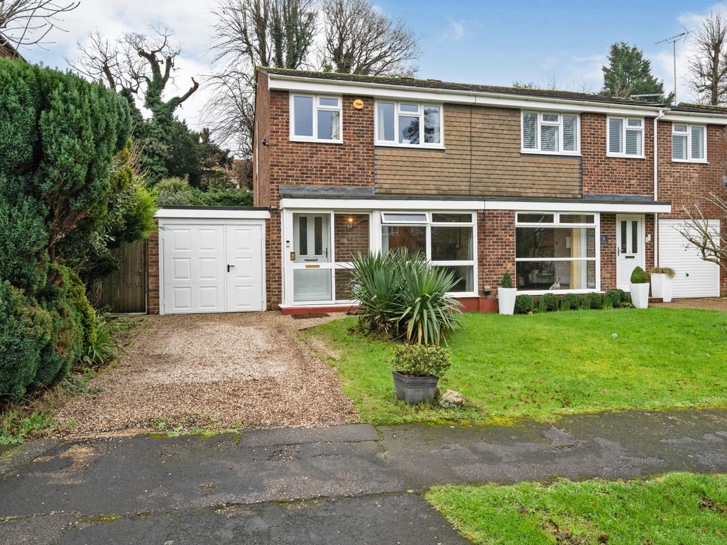 3 Bed Semi Detached House For Sale In Rocks Park Road Uckfield East