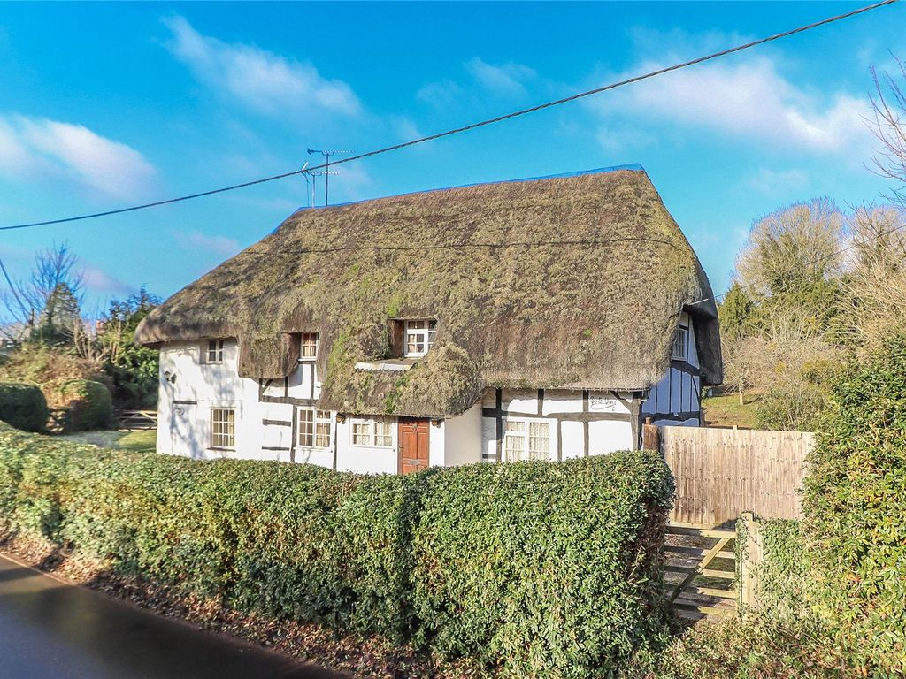 3 bed detached house for sale in Over Wallop, Stockbridge, Hampshire ...