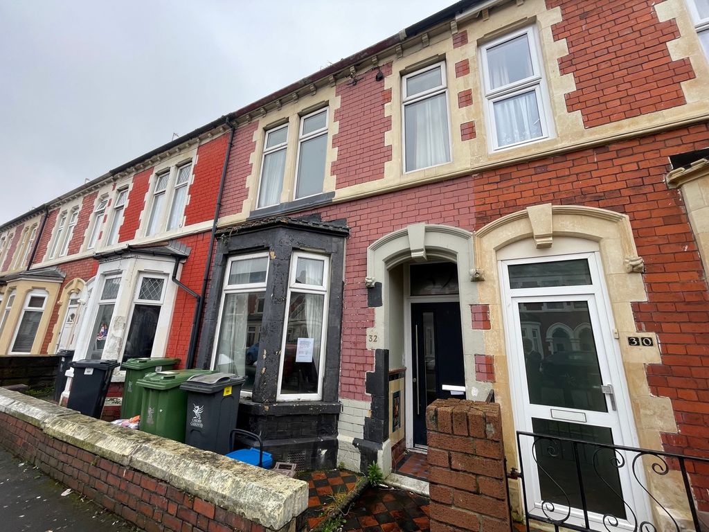 3 bed terraced house for sale in Ferndale Street, Cardiff CF11, £ ...