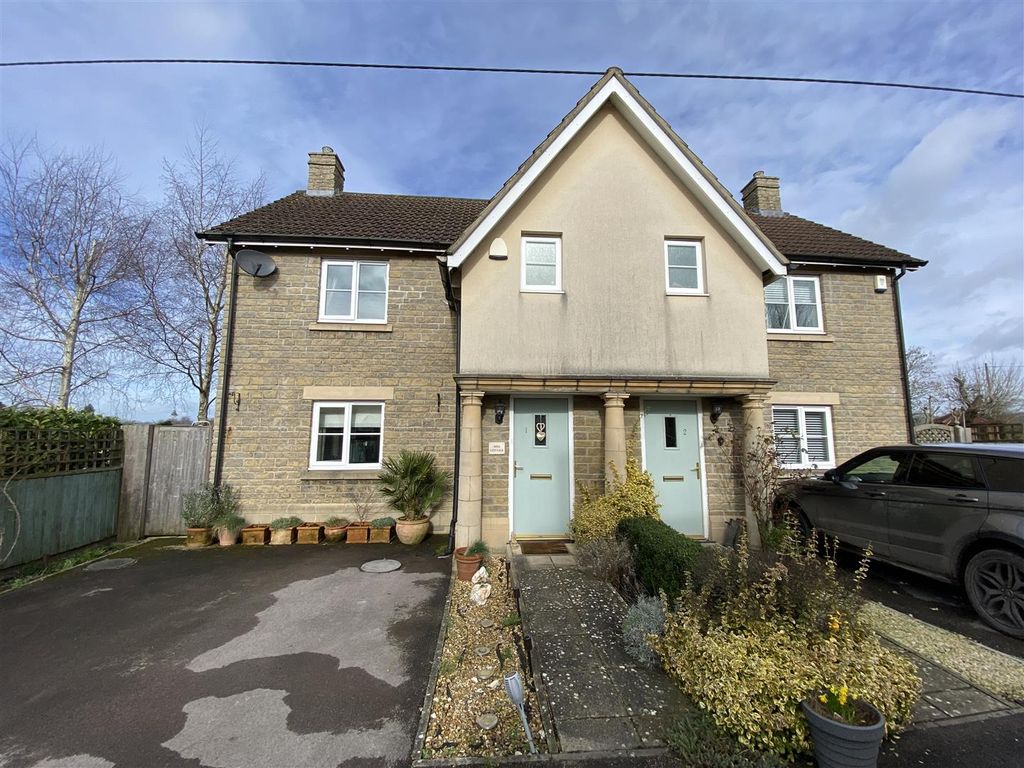 3 Bed Semi Detached House For Sale In 1 Eadreds Hyde Quemerford Calne