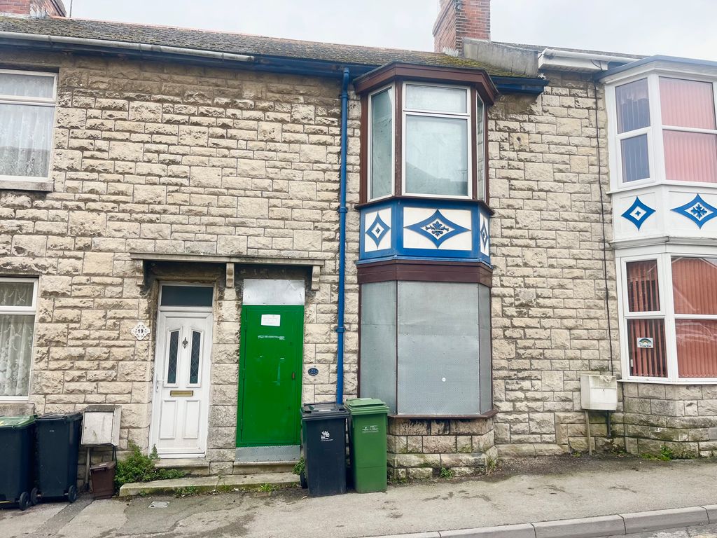 3 bed terraced house for sale in Reforne, Portland DT5, £175,000 - Zoopla