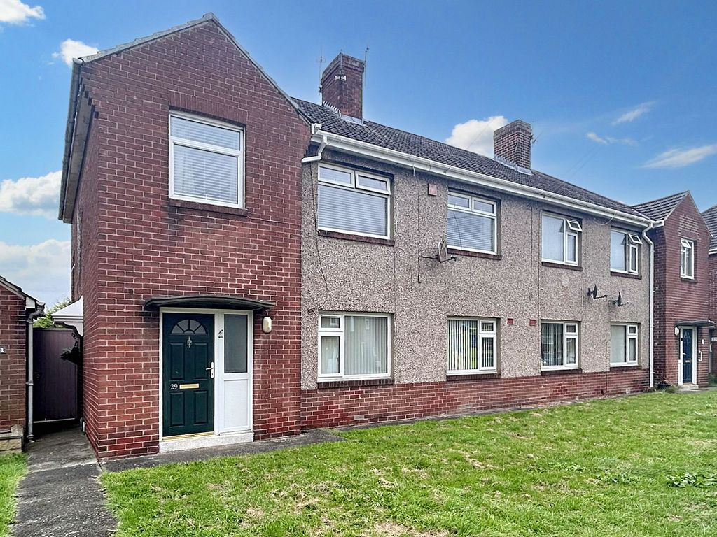 2 bed flat to rent in Elsdon Drive, Ashington NE63, £595 pcm - Zoopla