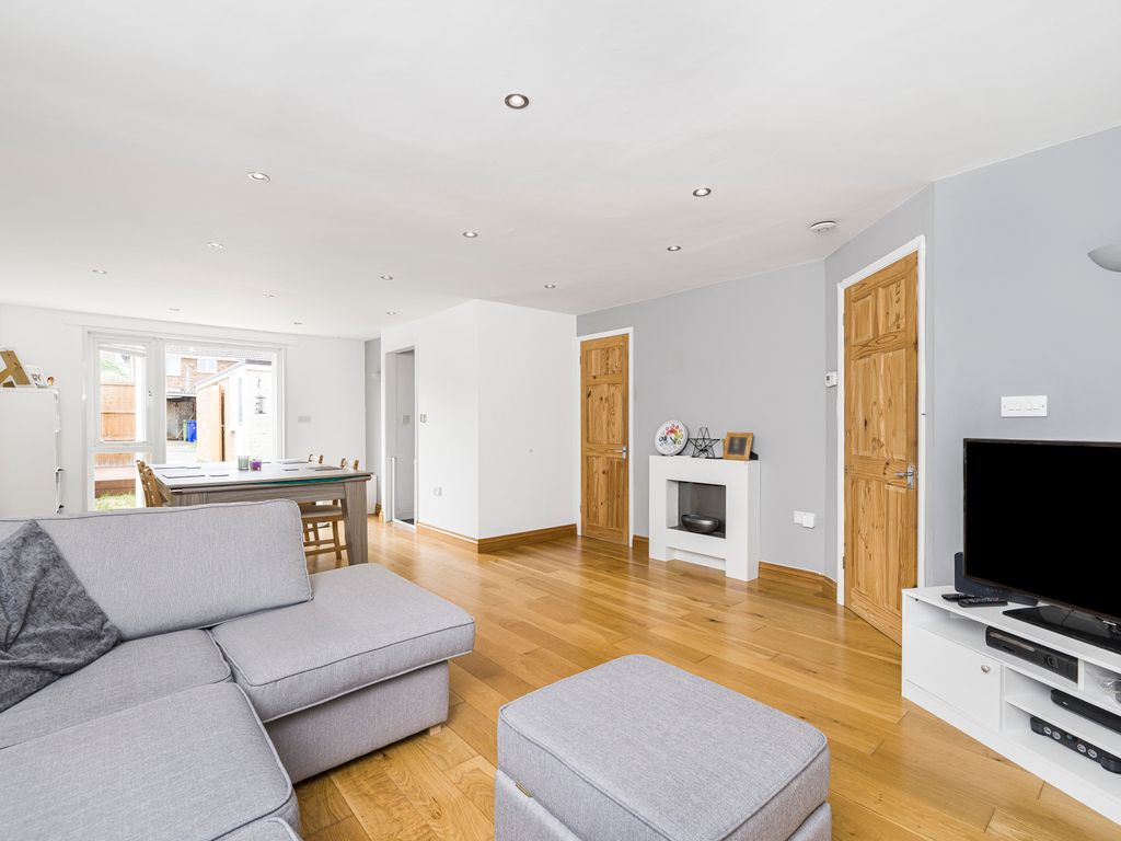 3 bed terraced house for sale in Pear Tree Walk, Sittingbourne, Kent ...