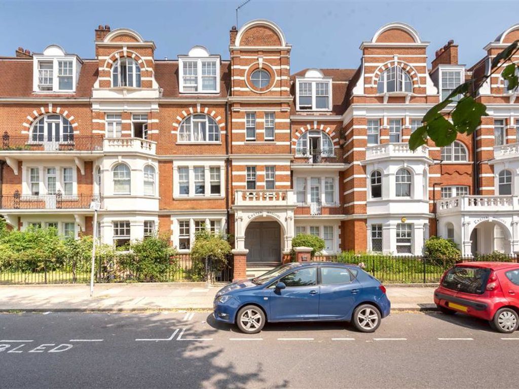 2 bed flat to rent in Exeter Road, Mapesbury, London NW2, £2,097 pcm ...