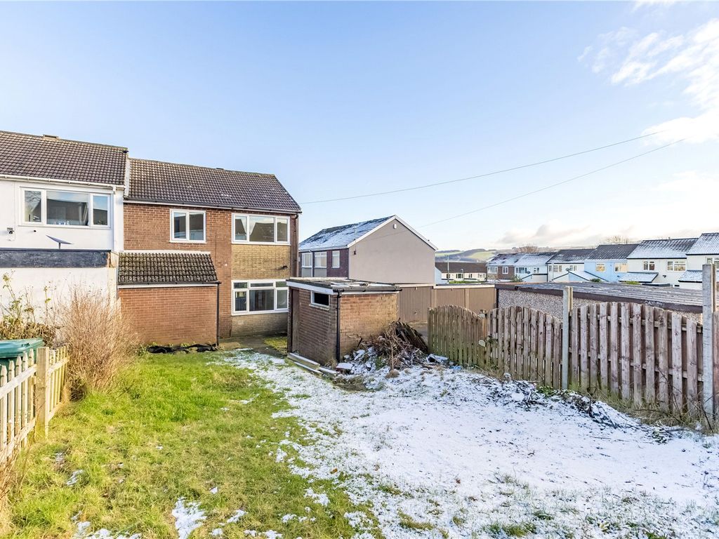3 Bed End Terrace House For Sale In Nab Crescent Meltham Holmfirth