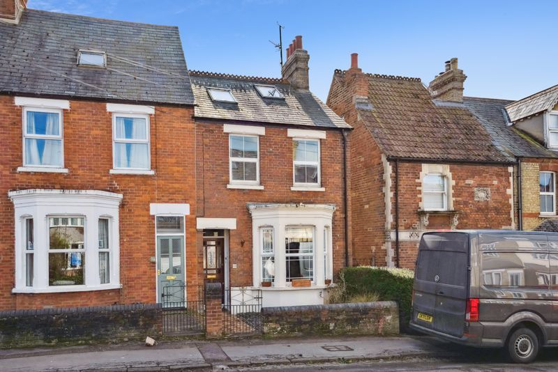 3 Bed Semi Detached House For Sale In William Street Marston Oxford