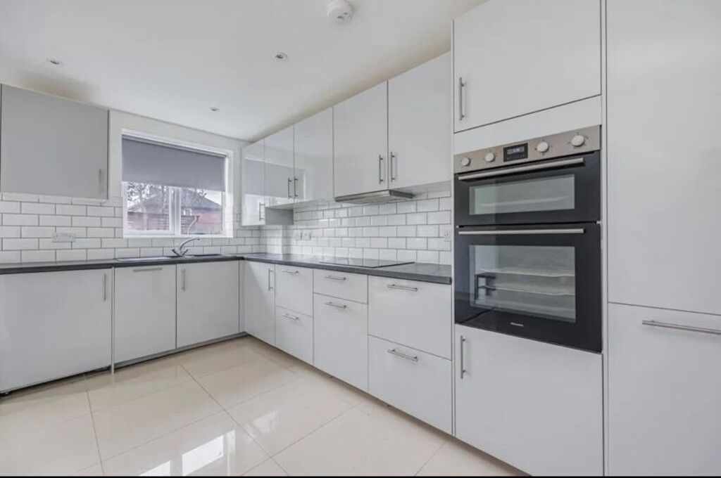 3 bed terraced house to rent in St Helier Avenue Modern London, Modern ...