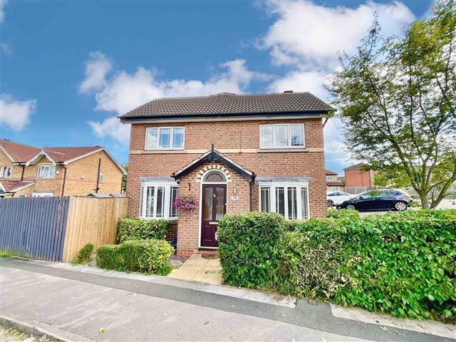 3 bed end terrace house for sale in Lyminton Lane, Treeton, Rotherham ...