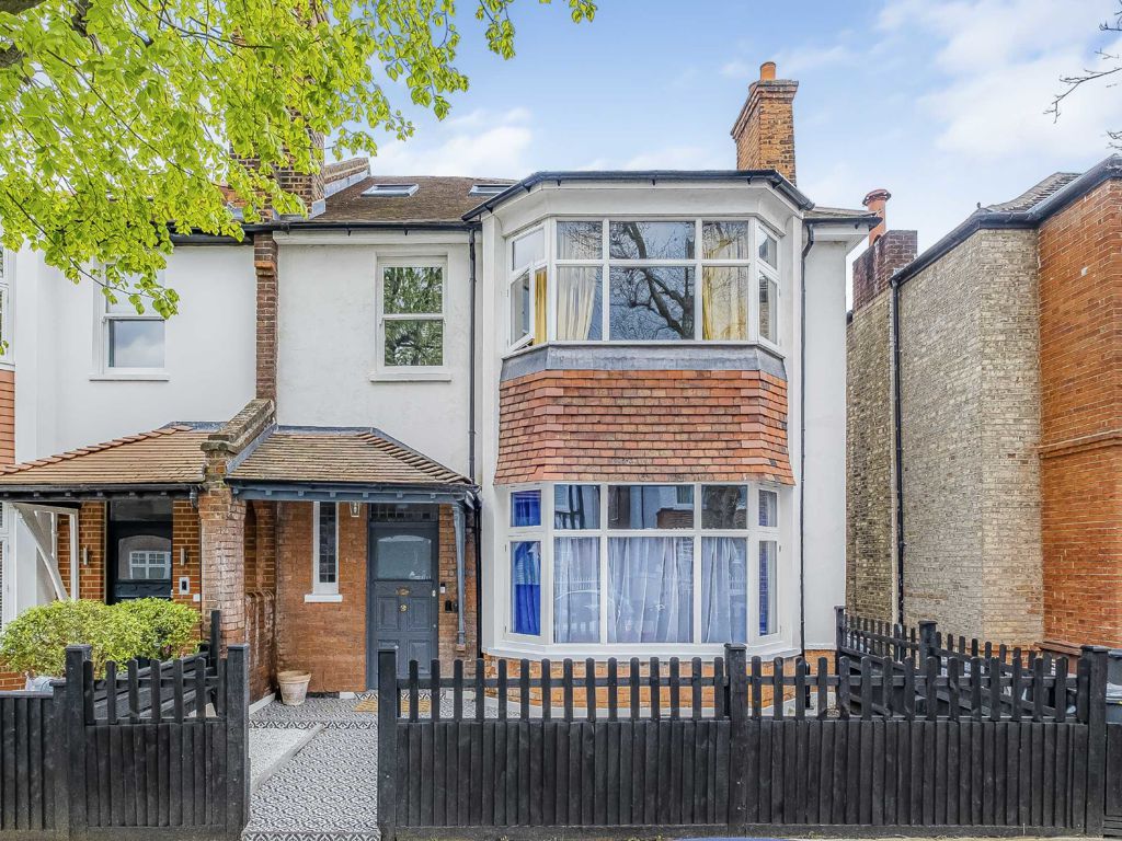 5 bed property for sale in Abinger Road, London W4 - Zoopla