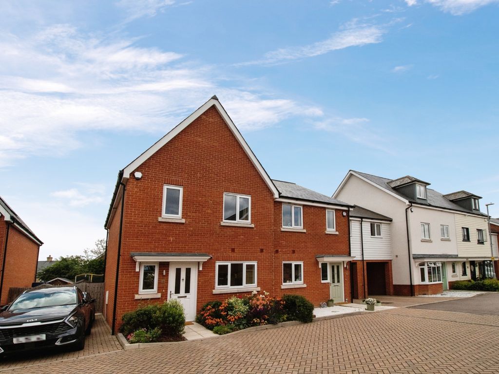 New home, 3 bed terraced house for sale in Highwell Gardens, Hawkwell ...
